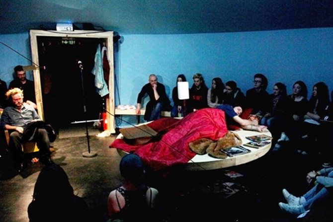 Le NEST et la jeunesse