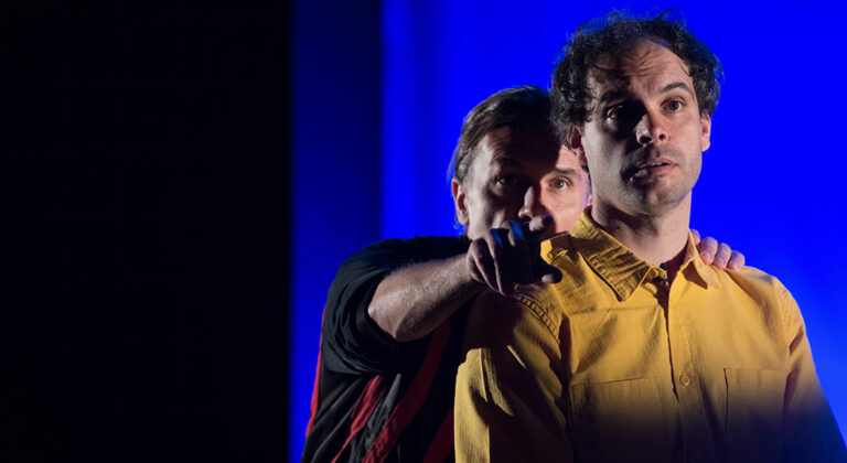Clément Marchand signe avec « Frère(s) » comédie douce-amère..